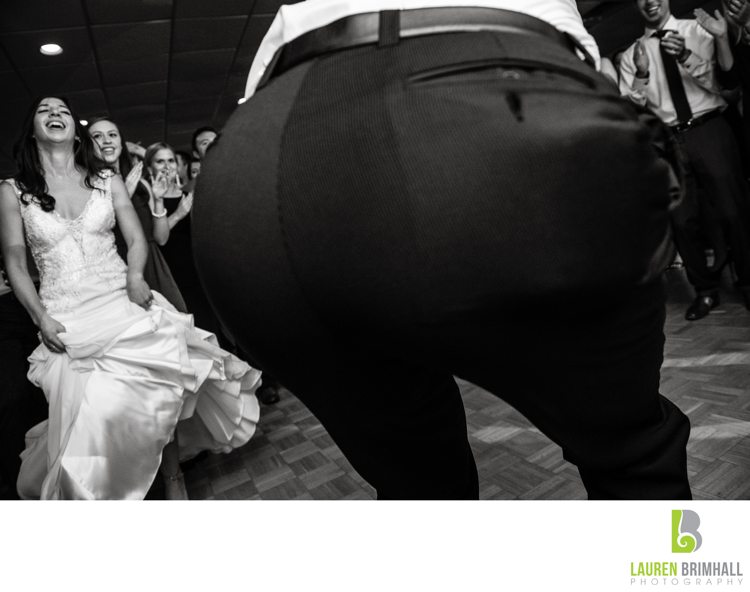 Crazy Guests Dance Moves at Reception - Wedding Photographers - Lauren ...