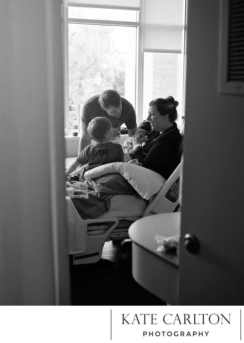 Family Celebrates after Birth - Kate Carlton Photography