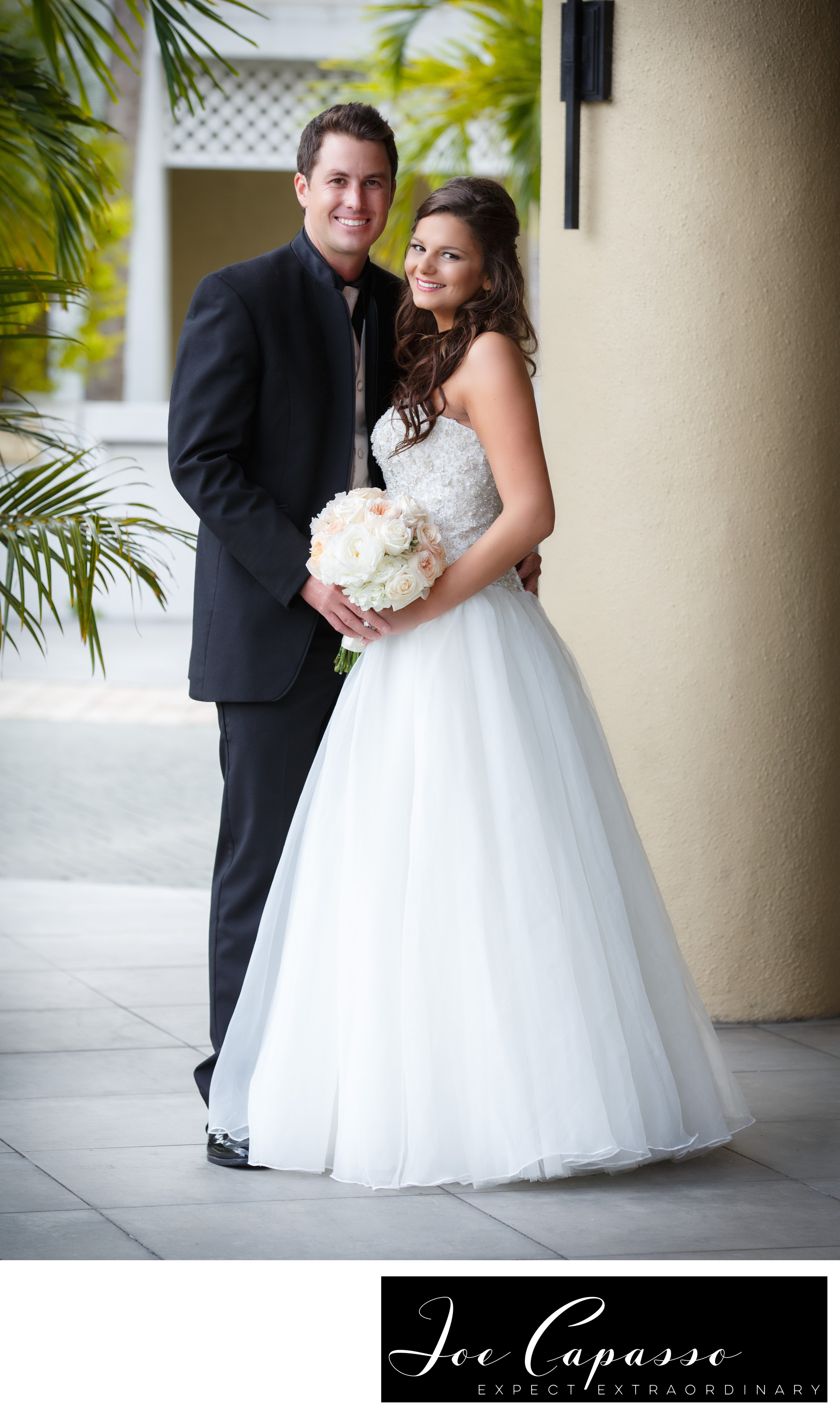 naples-wedding-photographer-bride-and-groom - Naples Wedding ...