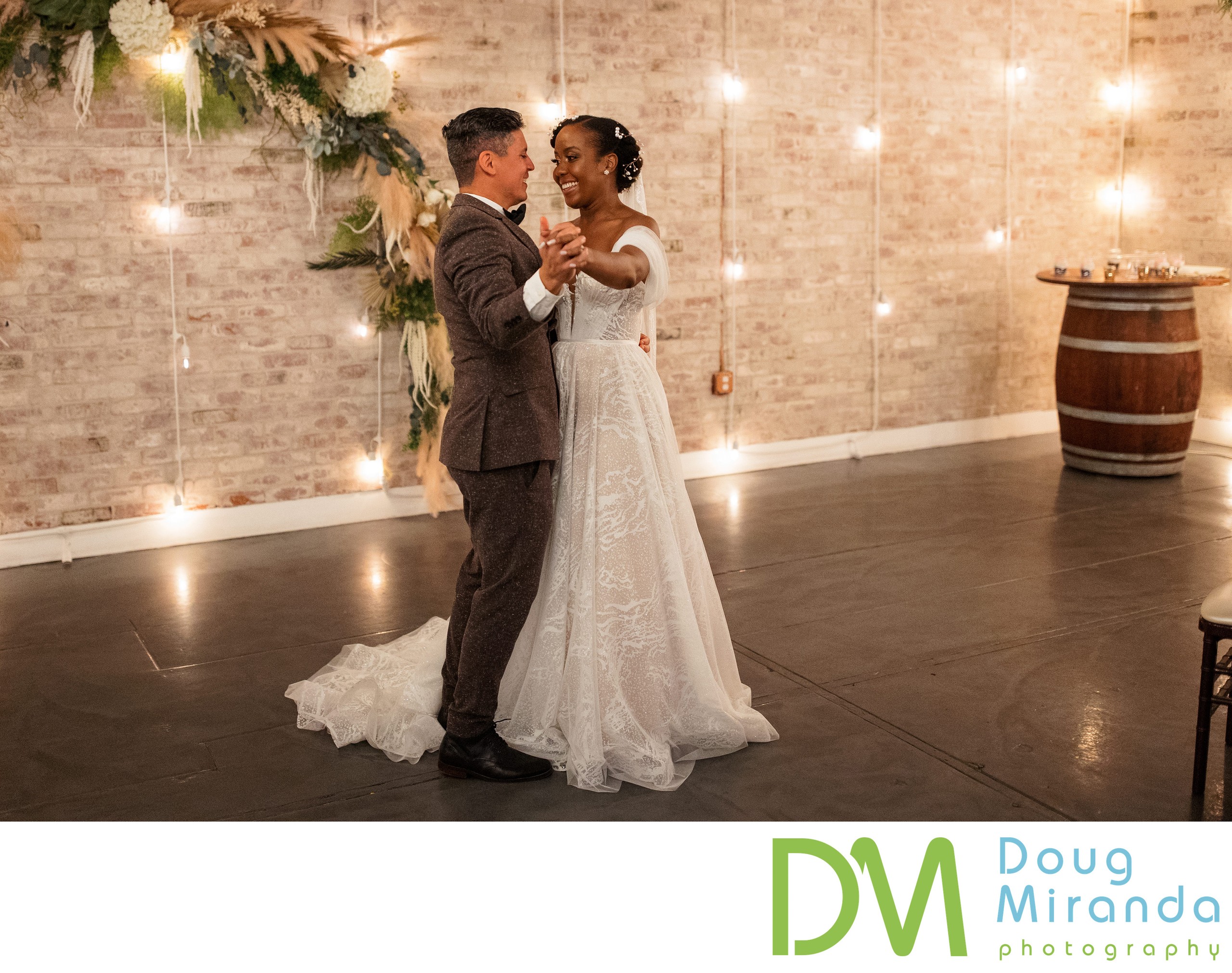 Century Modesto Wedding Reception Alcove Photographer - The Century ...