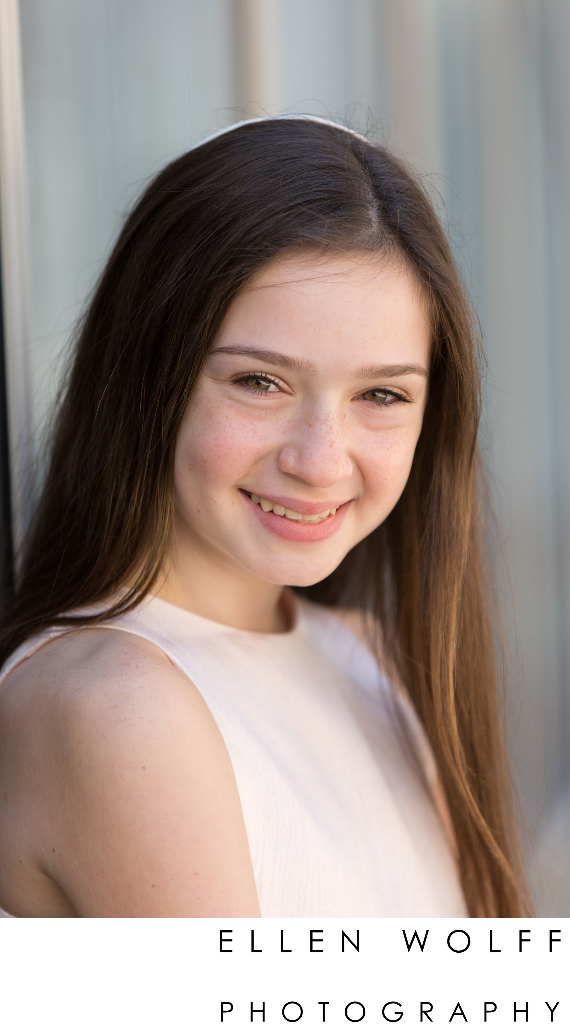posed outdoor bat mitzvah portrait - Ellen Wolff Photography
