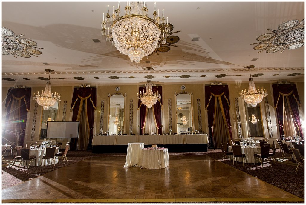 Milwaukee Hilton City Center: Wedding Venue - Shannon Z Photography