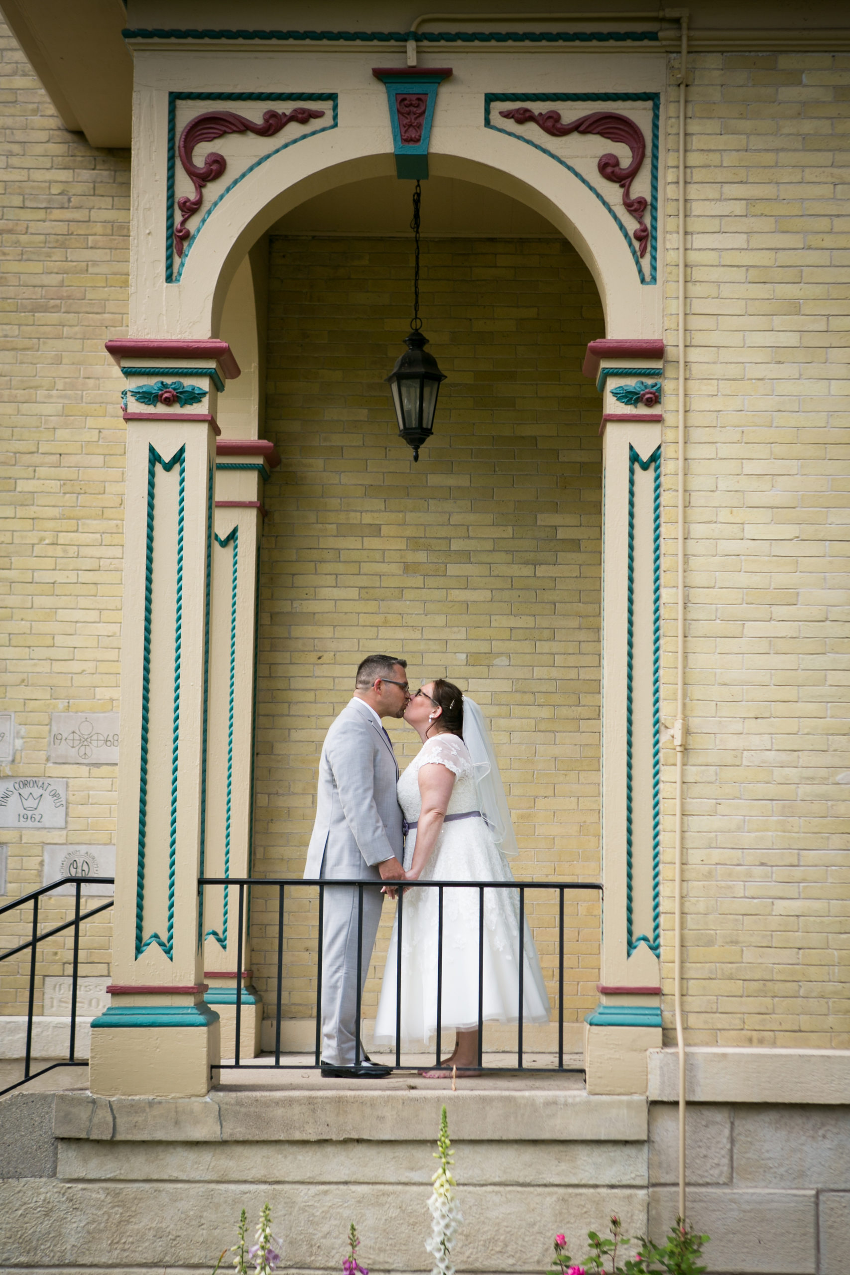Kemper Center Wedding: Lake Michigan Venue - Shannon Z Photography