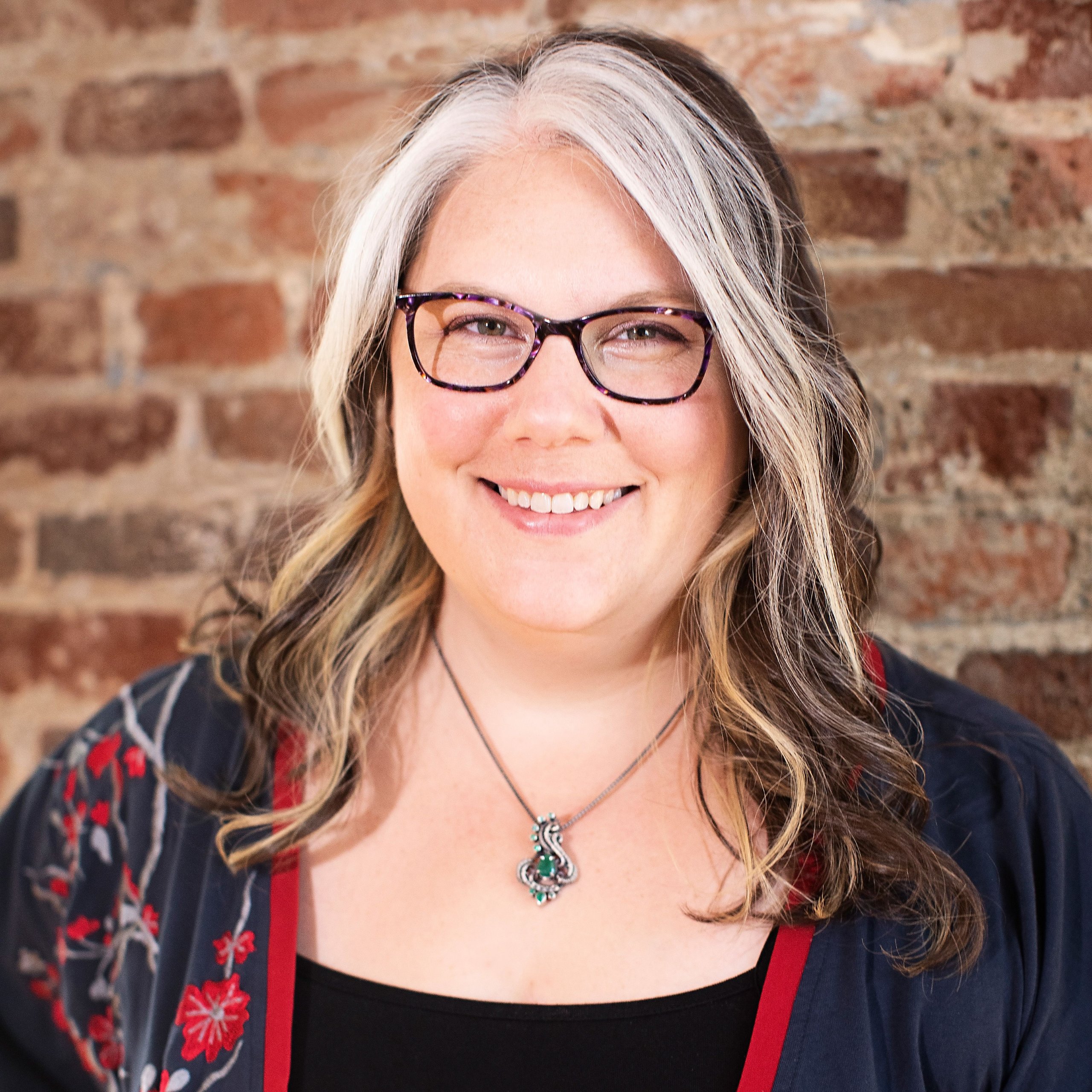 St. Louis Headshot Photographer - XOXO Alice Boudoir Photography