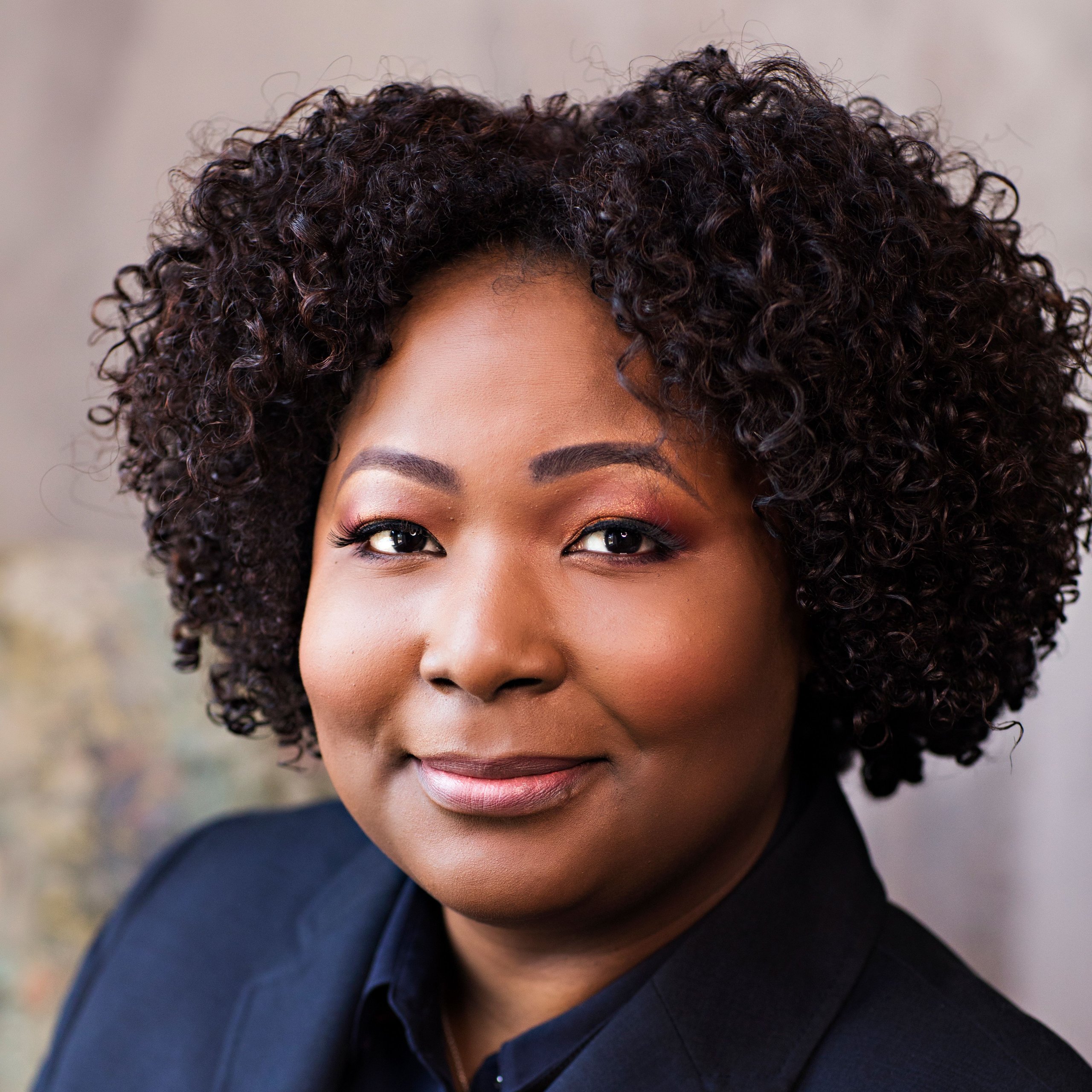 St. Louis Headshot Photographer - XOXO Alice Boudoir Photography