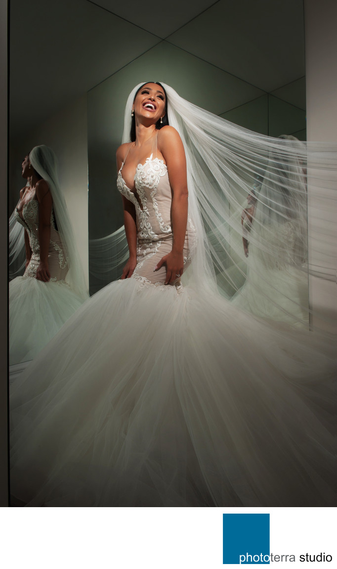 Laughing Bride - Wedding Gallery - Phototerra Studio