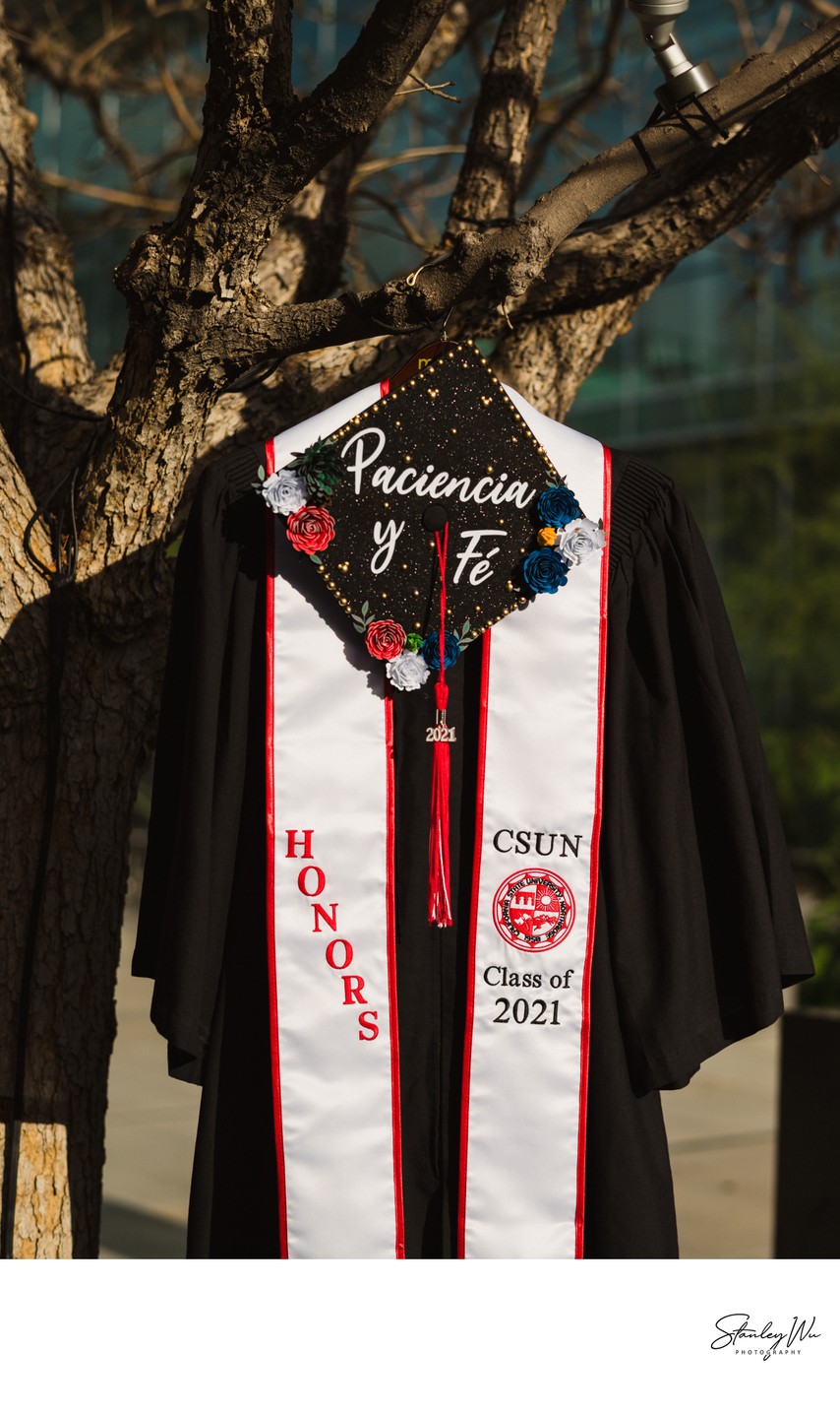 Best Props for the Ultimate Graduation Portraits - Stanley Wu Photography