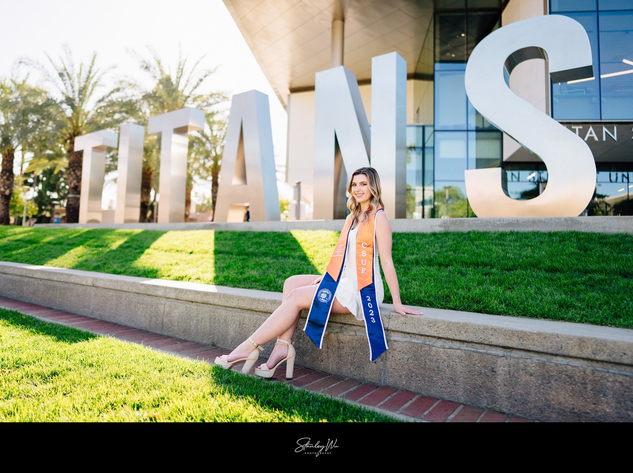 CSU Fullerton Graduation Photoshoot Guide - Stanley Wu Photography