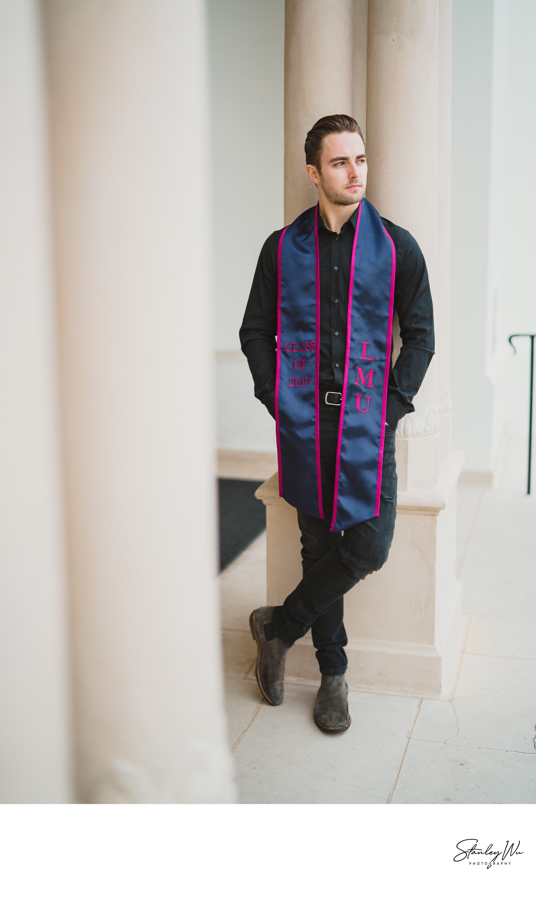 Top Posing Ideas For Memorable Graduation Photos - Stanley Wu Photography