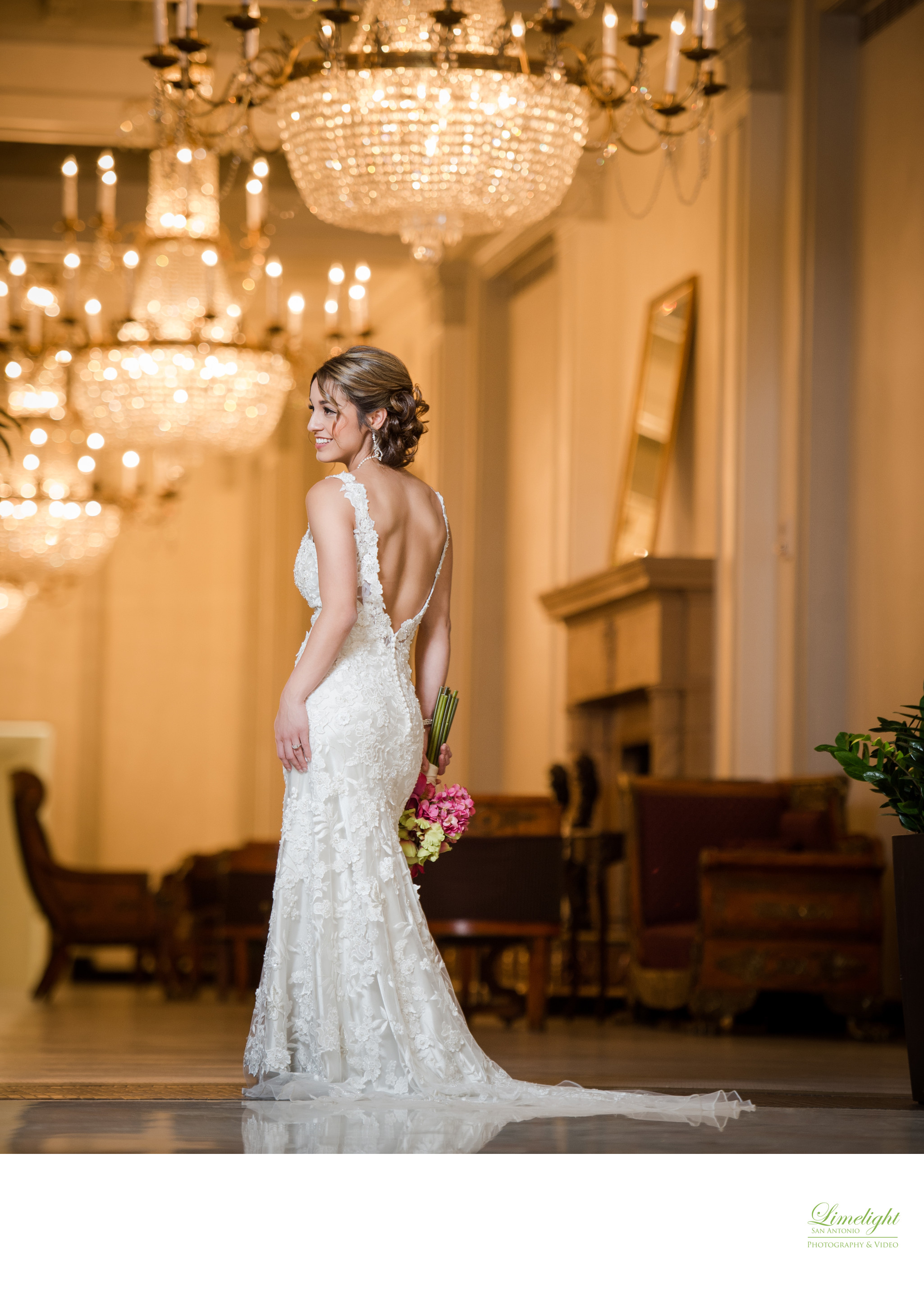 St. Anthony Hotel Bridal Portraits - Bridals