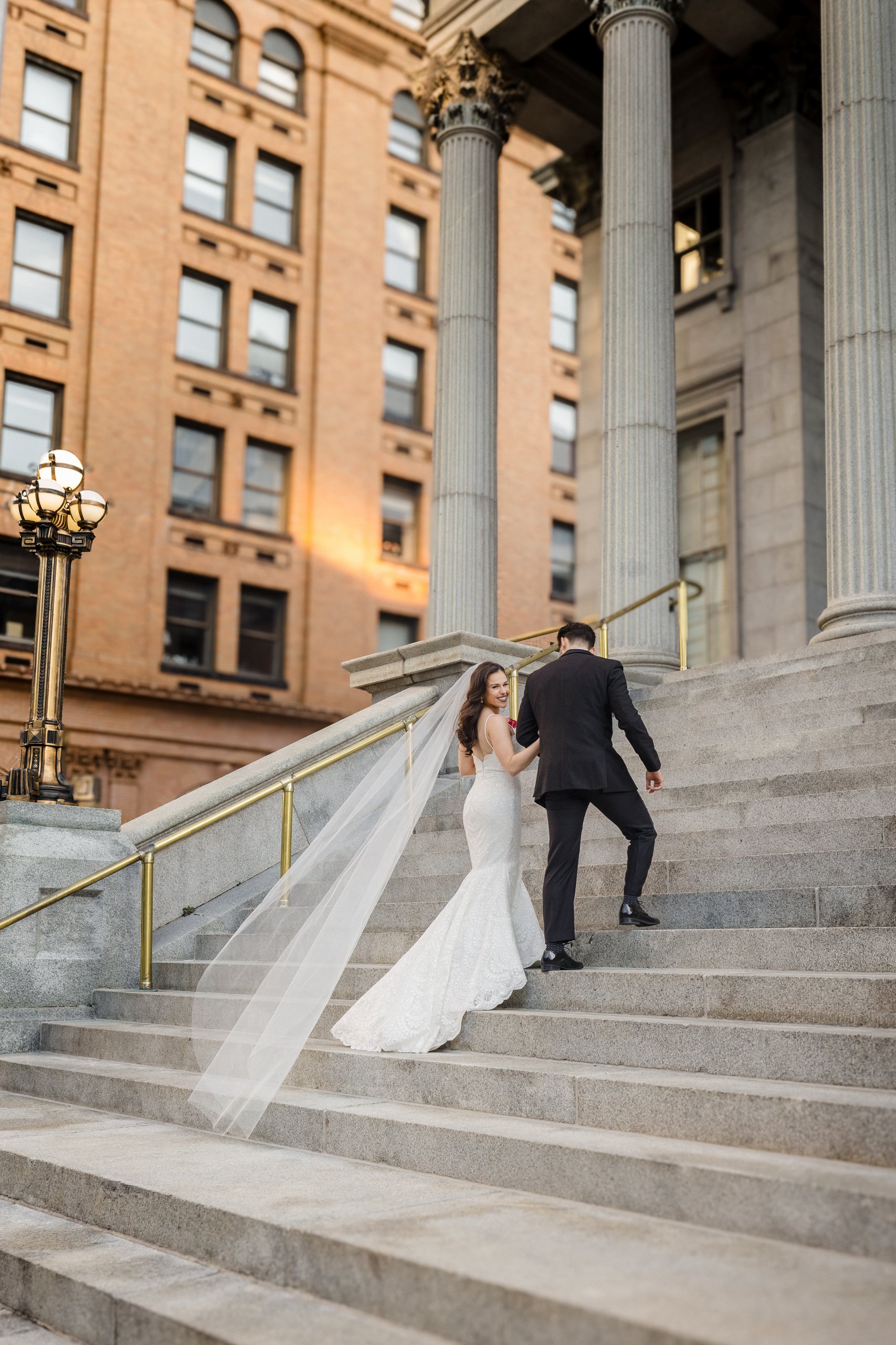 STERLING LIFE PHOTOGRAPHY - Virginia Wedding Photographer Liz Seidel