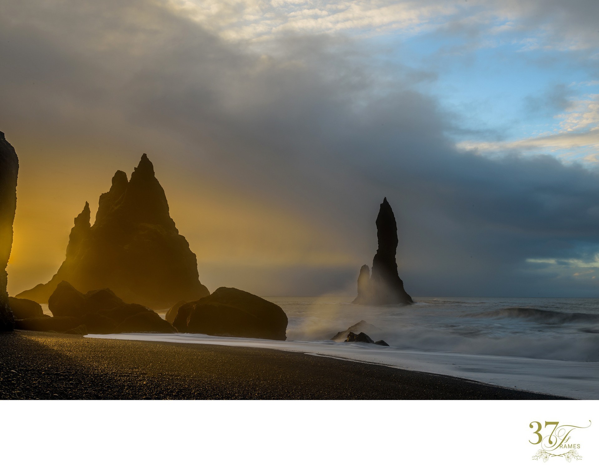Reynisfjara Black Sand Beach at Sunrise | Iceland - 37 Frames Life ...