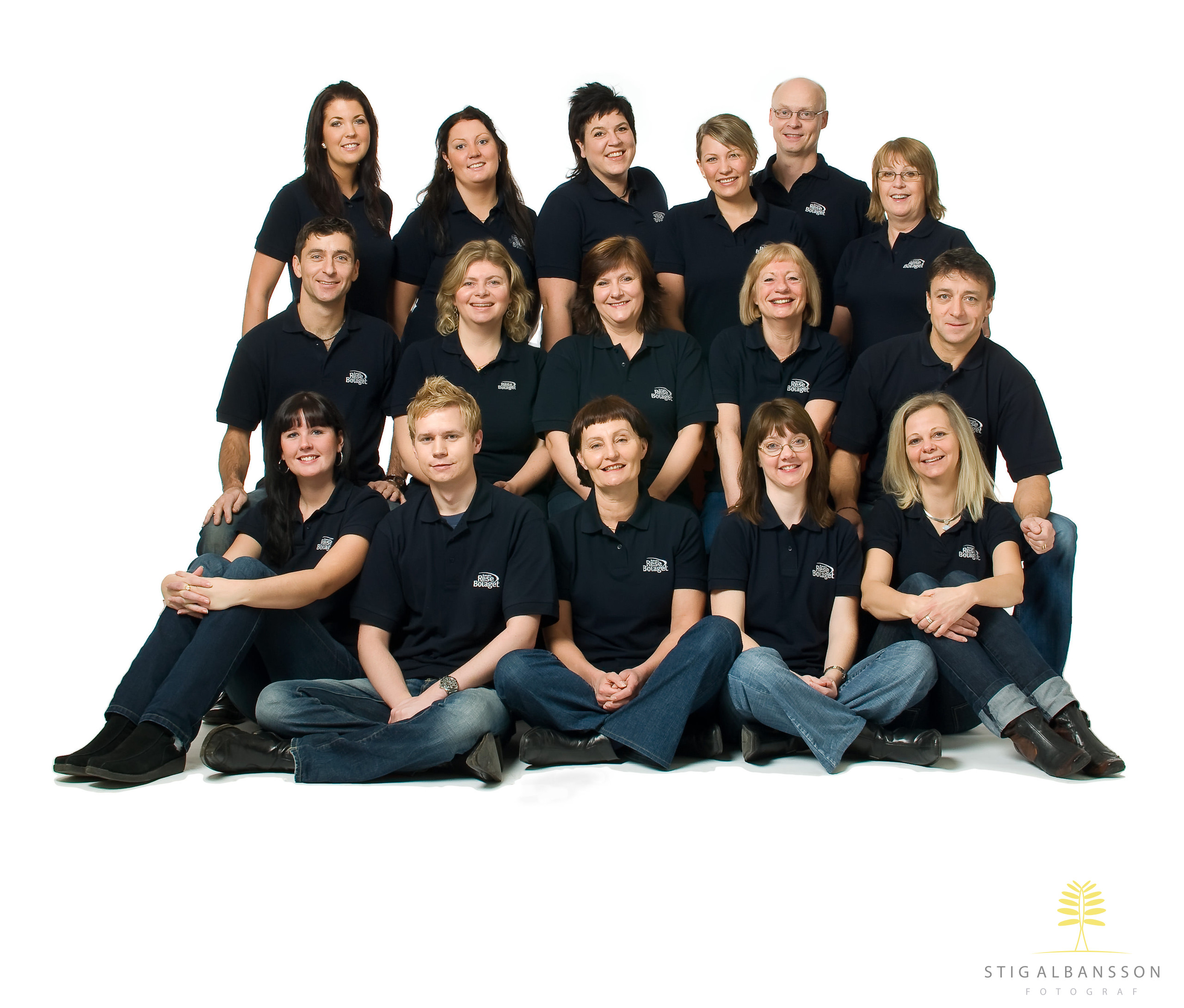 Stor gruppbild av Svenska Resegruppen - Porträtt, Gruppfoto ...