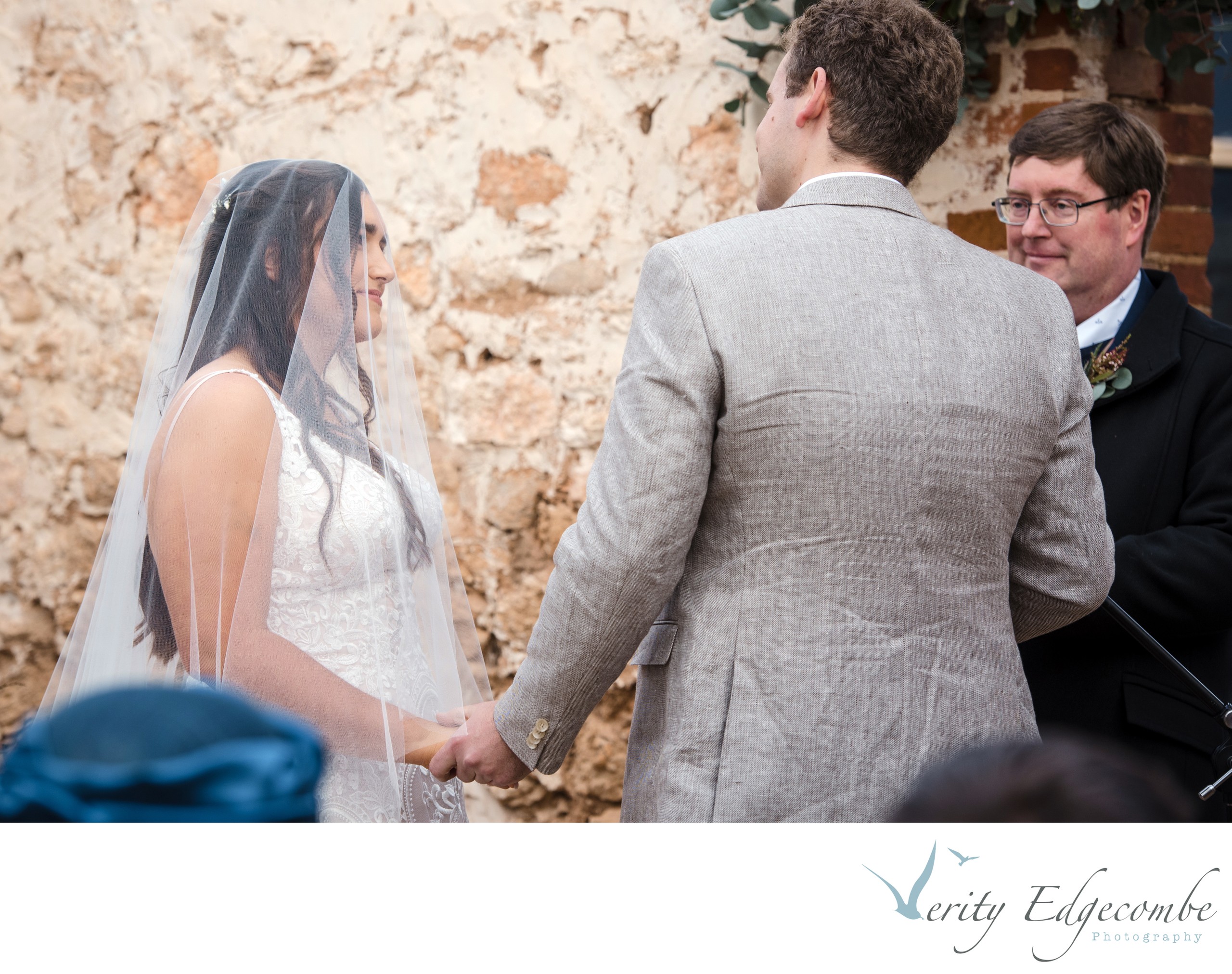 How to Write Your Wedding Vows - Weddings - Verity Edgecombe Photography