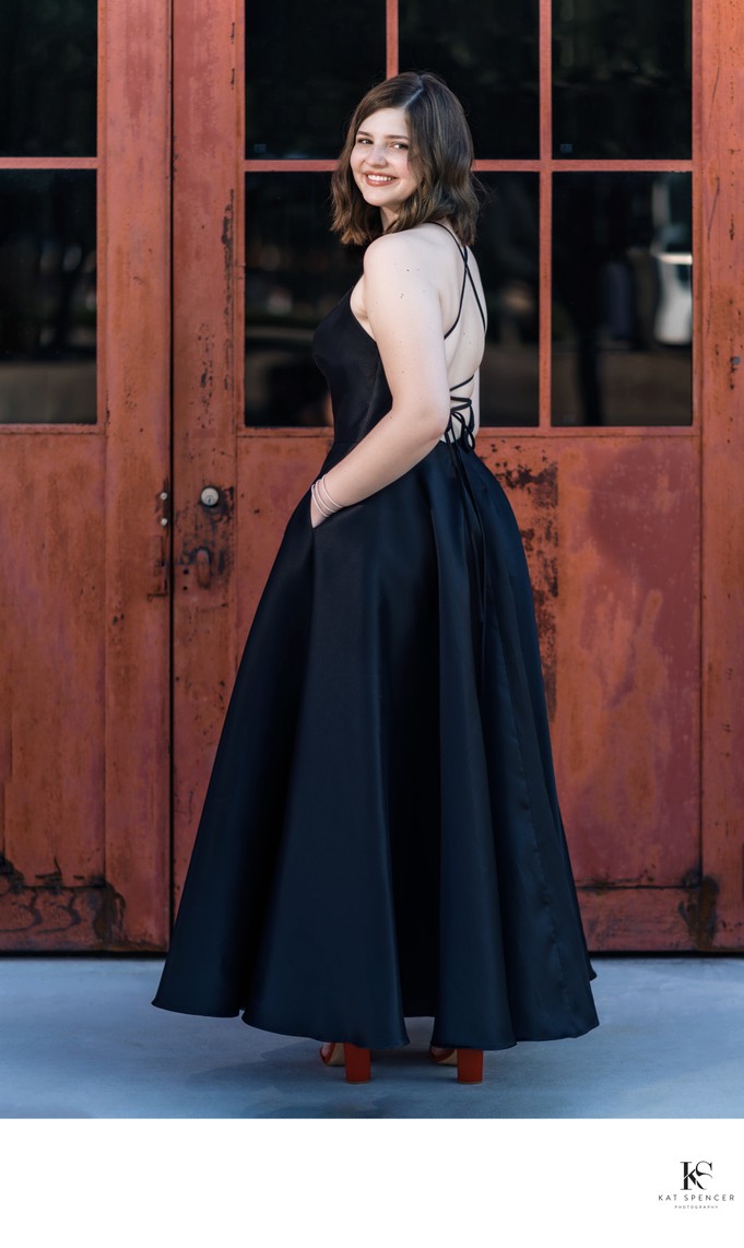 Downtown Garland Senior Photographer - Senior Portraits - Kat Spencer ...