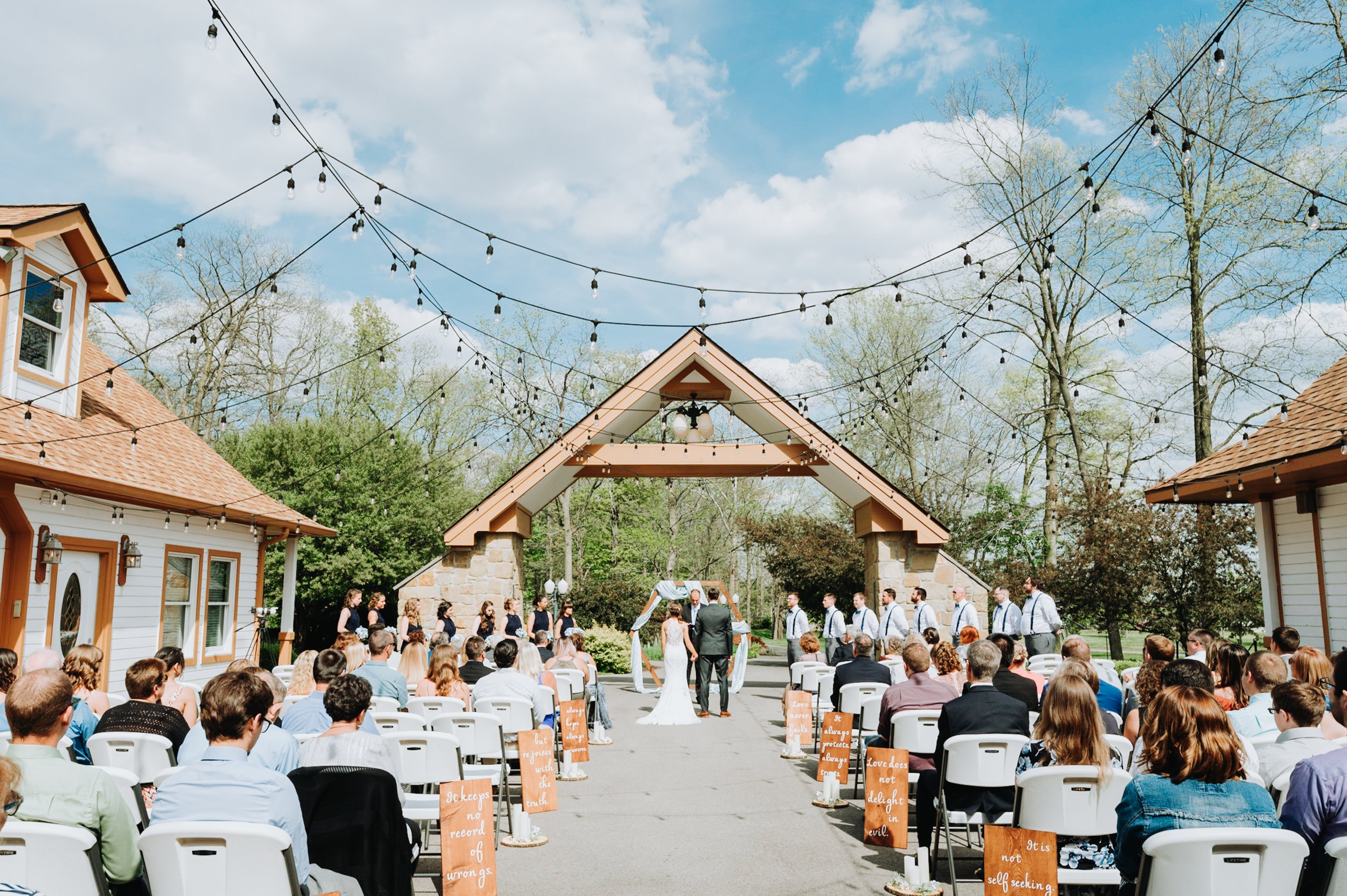 Lizton Lodge Wedding - elishakphoto
