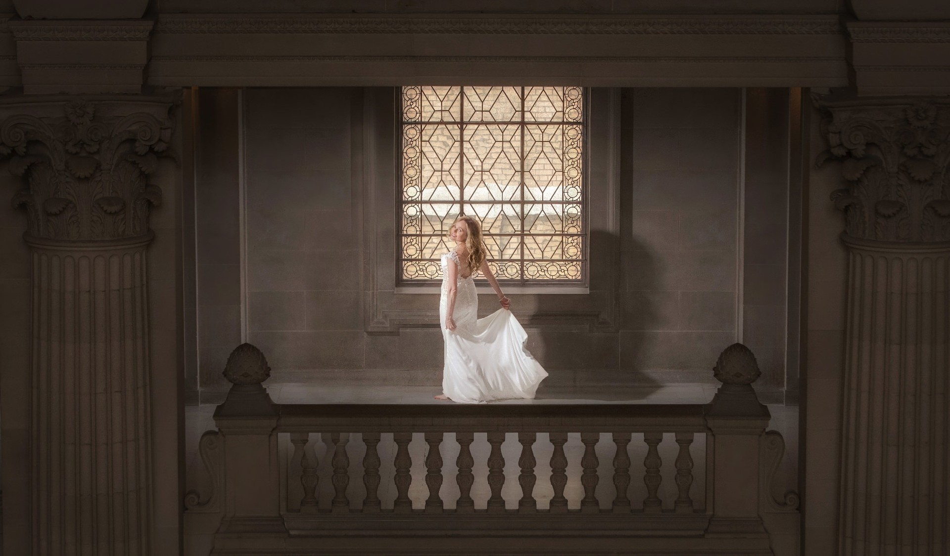 Back of Wedding Dress third-floor windows - San Francisco City Hall ...