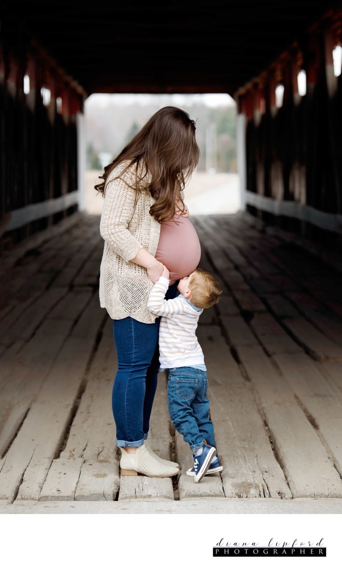 Maternity Photographer Fort Wayne Spencerville Bridge - Ft. Wayne ...