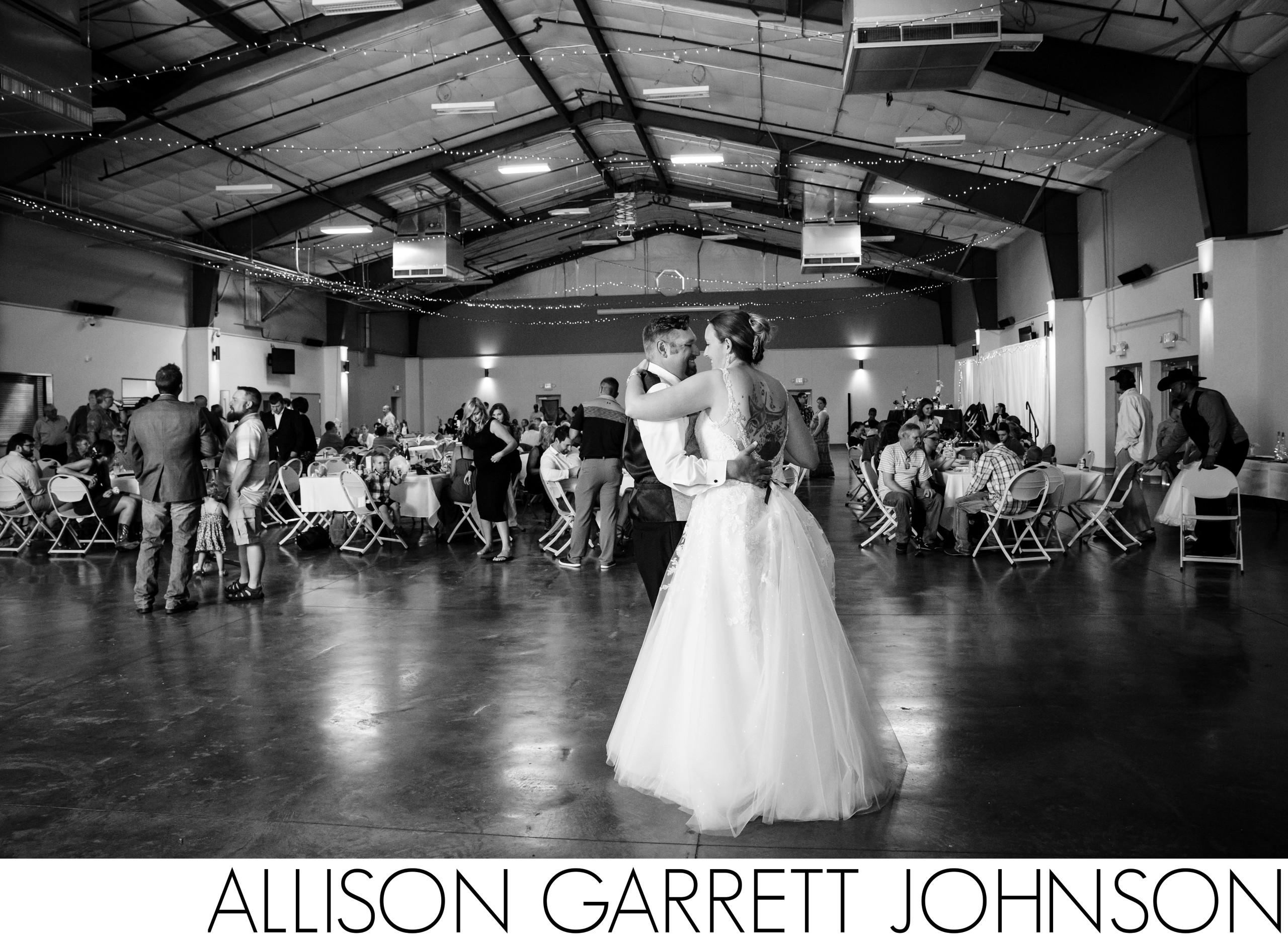 Harvest Hall Weddings | Seward NE - Allison Garrett Johnson