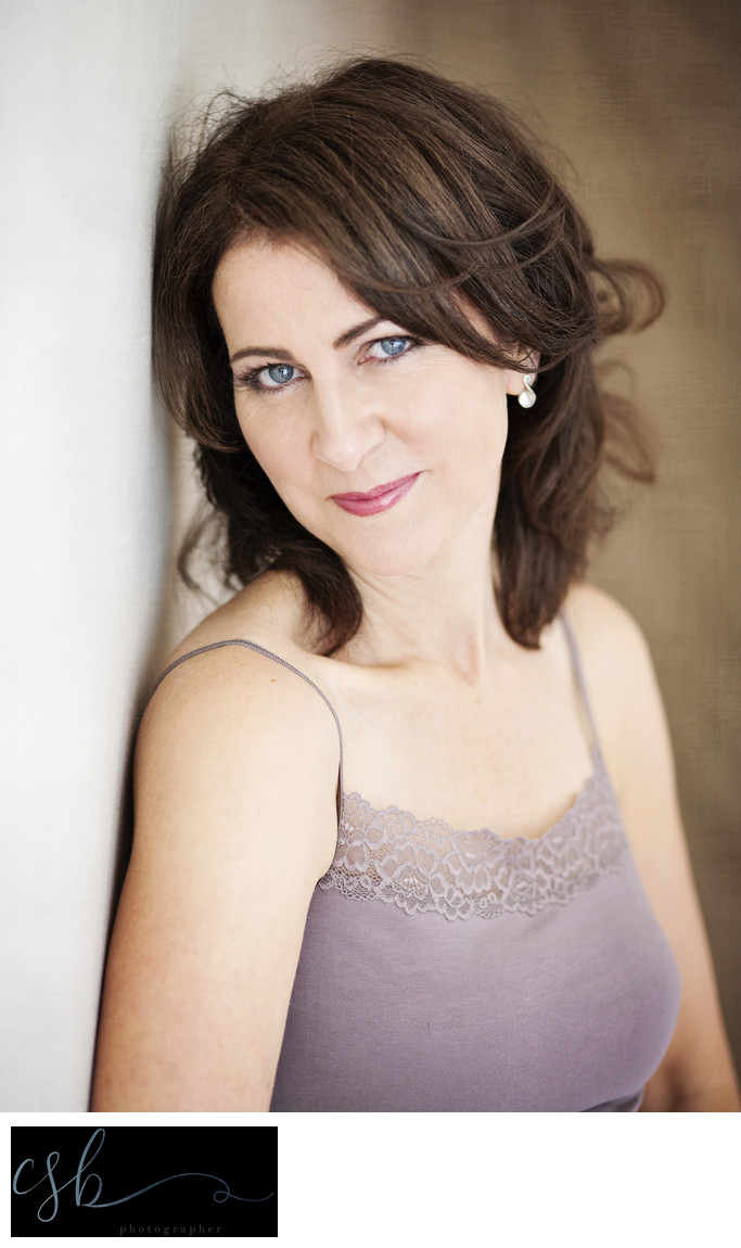 Surrey Boudoir Studio makeover studio for boudoir and beauty portraits ...