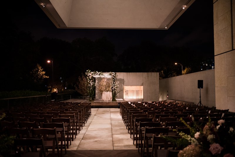 Barnes museum wedding | Beachweddingtips.com