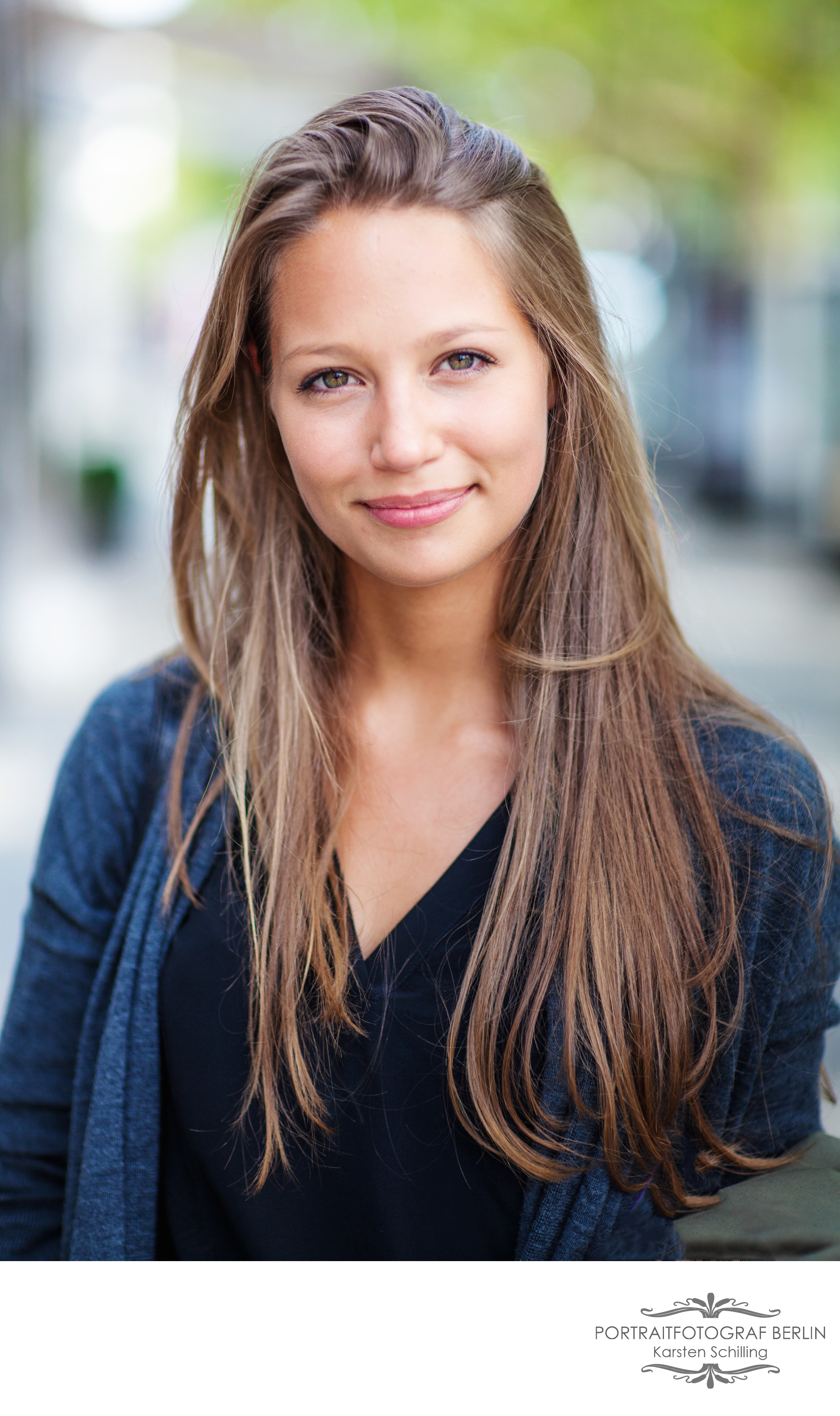Businessportrait Bewerbungsfotos Draußen outdoor Berlin - Profilfotos ...