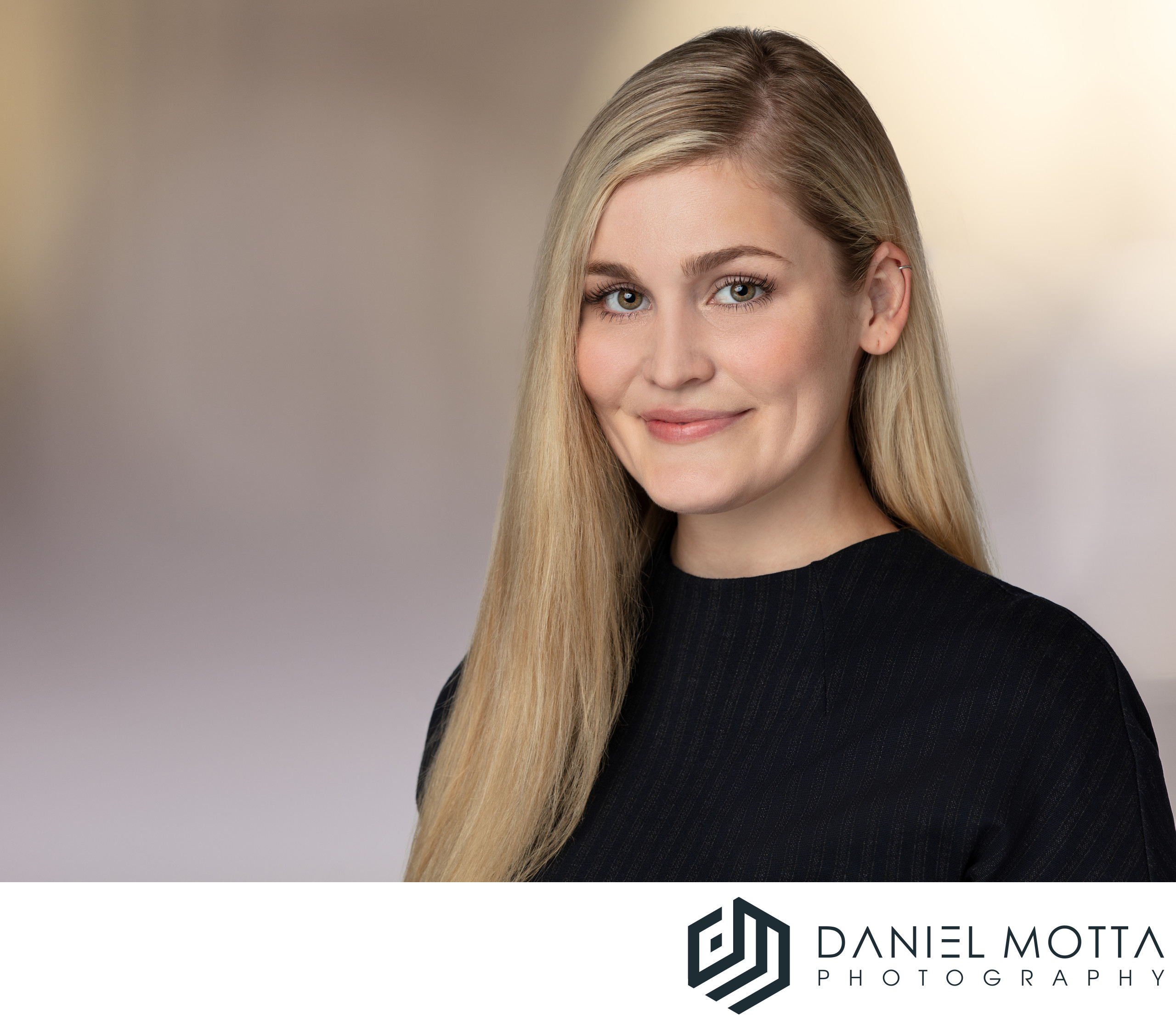 Dallas Headshot Photography | Daniel Motta Photography