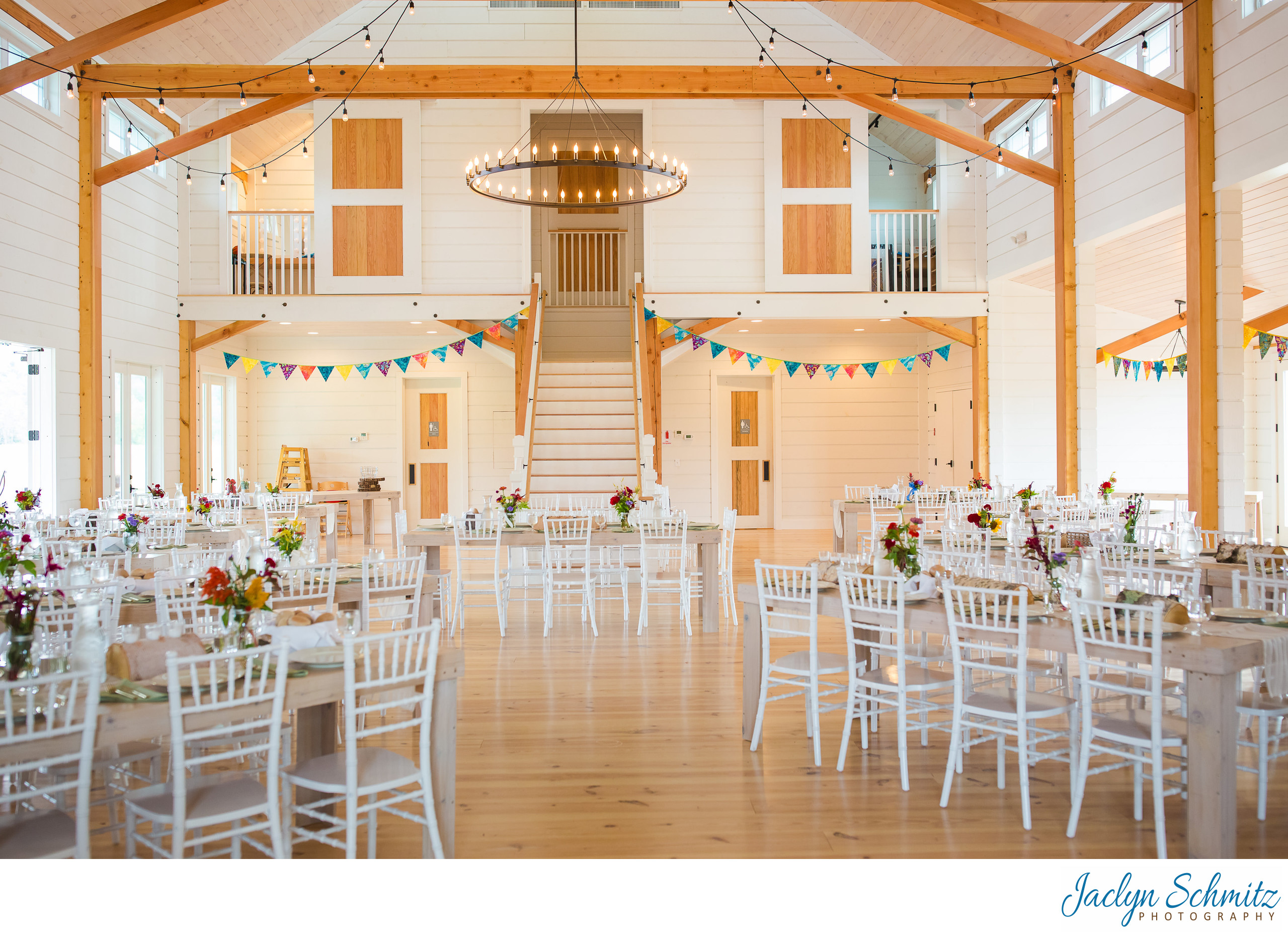 Modern Smuggler's Notch Wedding Barn VT - Second & Associate Wedding ...