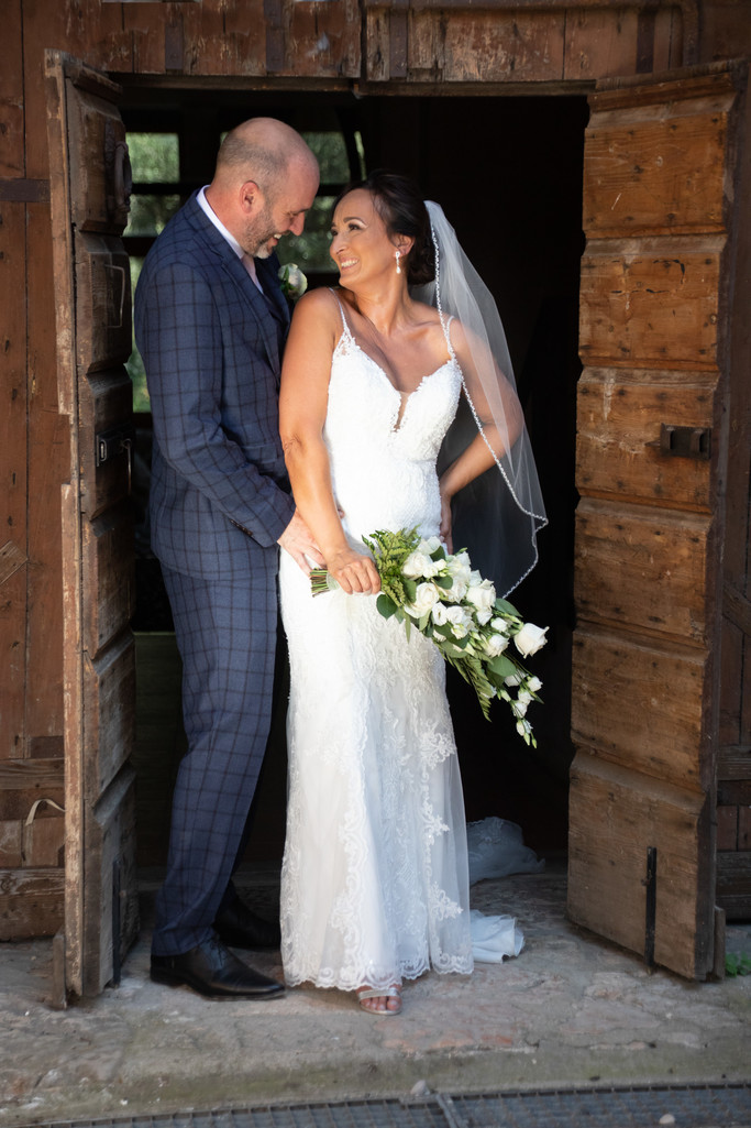 Torri del Benaco Castle Doorway - Debra & Mark - Lake Garda Weddings
