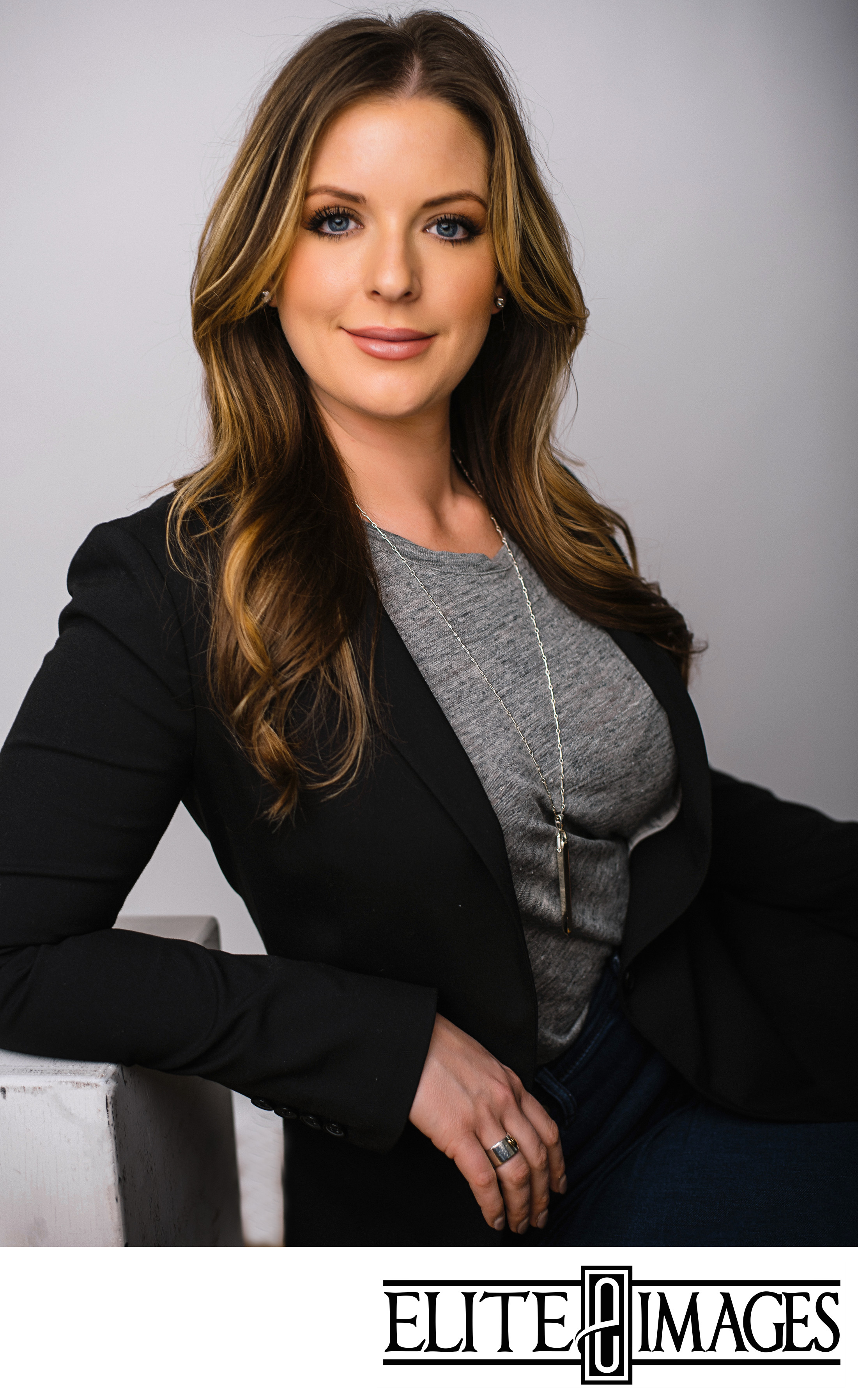 How to Be More Photogenic in Your Professional Headshots