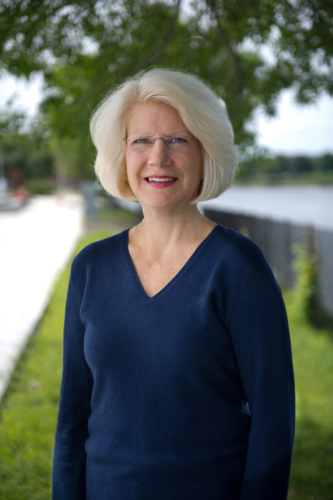 ELECTION CAMPAIGNS PHOTOGRAPHER